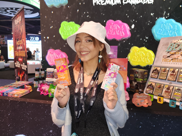 Mona Leafah and her Beast - WeedTV